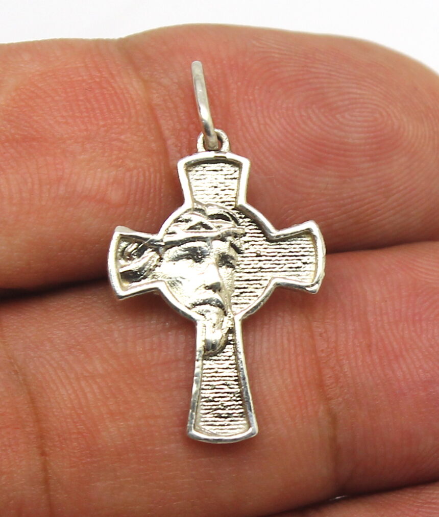 Cruz Face de Cristo Prata 950 – Marcio Joalheiros